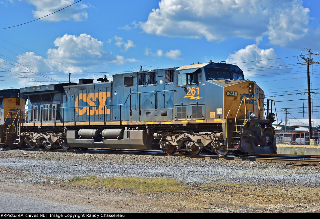 CSX 261 Q690-05